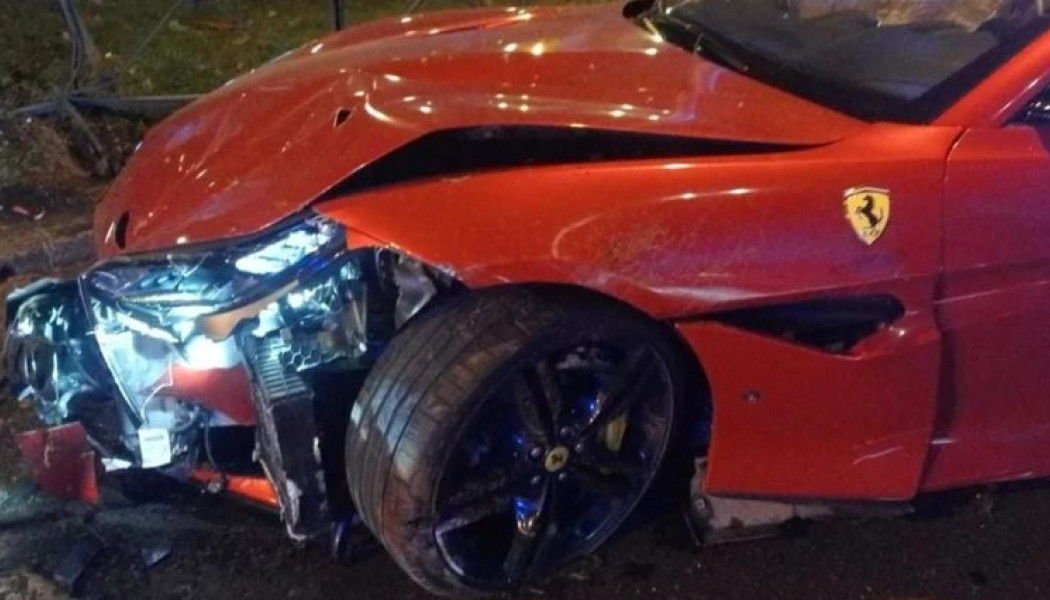 Μυστήριο με διαλυμένη Ferrari ποδοσφαιριστή! Ποιος οδηγούσε στο τρακάρισμα