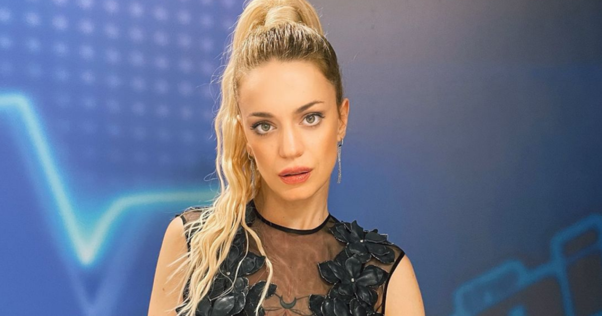 Το τόλμησε: Η Τραϊάνα Ανανία γυμνή Σεπτέμβριο μήνα στην παραλία (ΒΙΝΤΕΟ)
