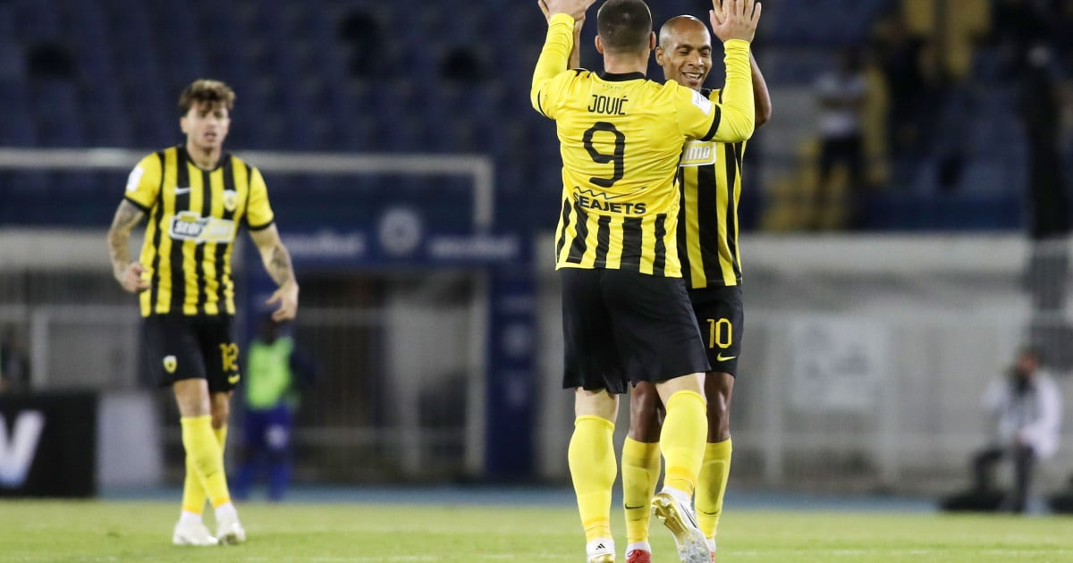 Αποθέωση UEFA για την ανατροπή με Κηφισιά! "That AEK Athens comeback"