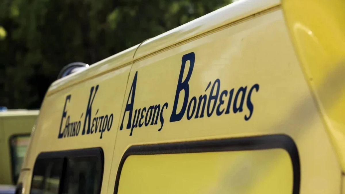 Τρίκαλα: Σοκ με 22χρονη που έπεσε νεκρή μέσα στο σπίτι της